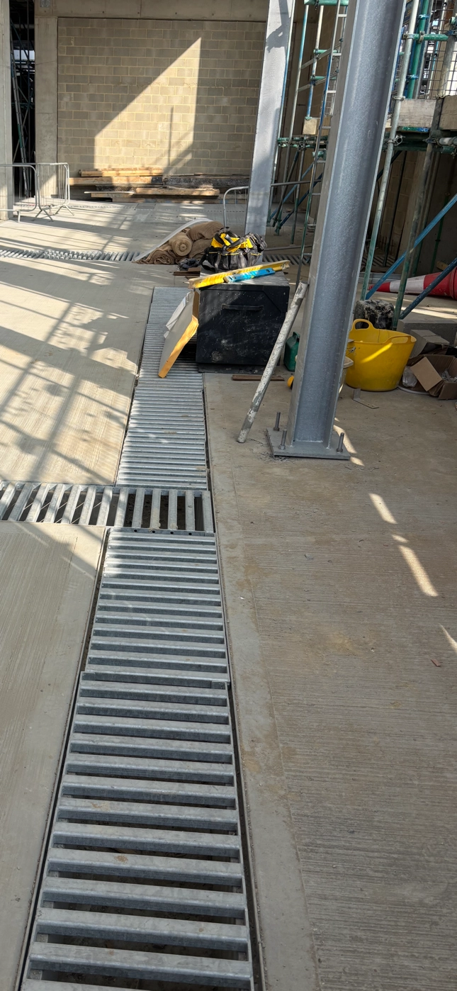 Flooring Grates - D400 Rated Steel Grates | Gorton Structures